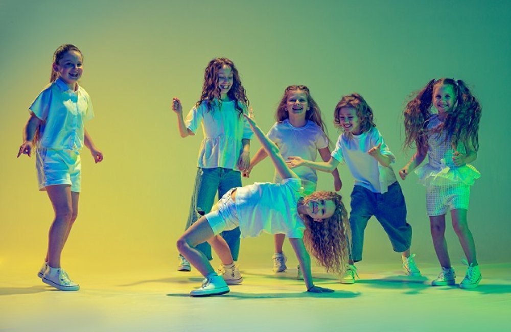 Happy Dance Kids - Kam s deťmi